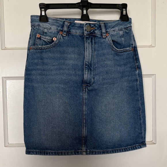 ASOS | Skirts | Asos Classic Blue Denim Mini Skirt Size 4 | Poshmark
